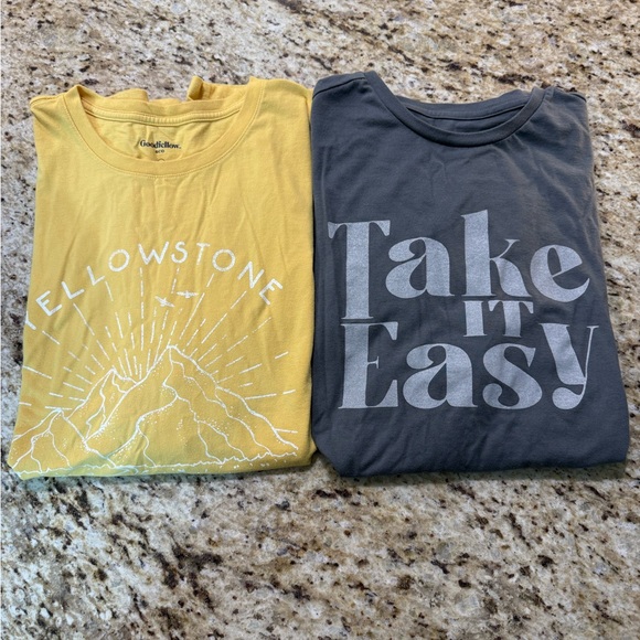 Goodfellow & Co | Shirts | Goodfellow 2 Pc Bundle Graphic Tees T Shirt ...